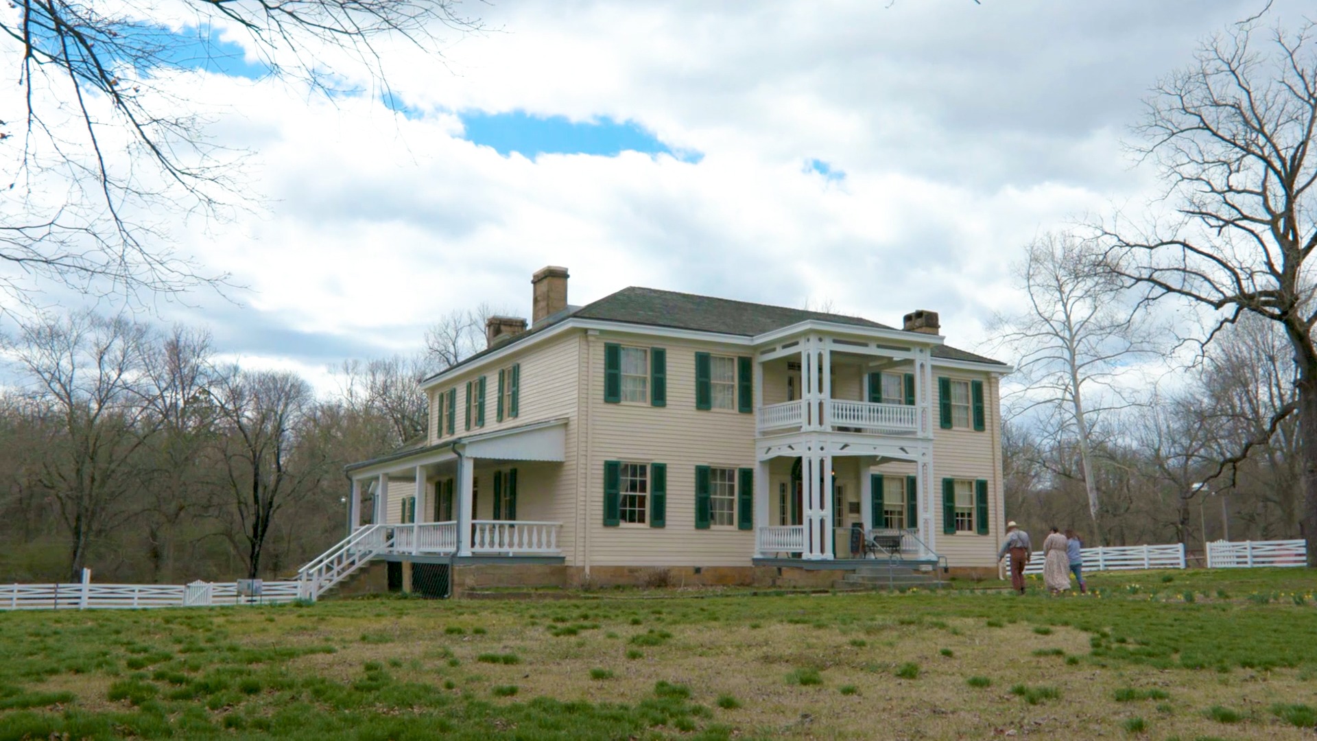 Cherokee Almanac: Hunter's Home, A Cherokee Antebellum Plantation | OsiyoTV