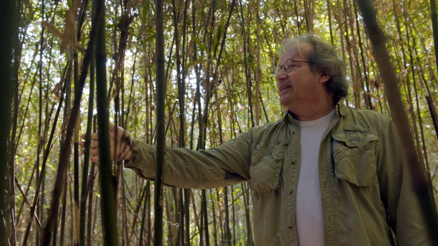 Cherokee Bowmaker Richard Fields | OsiyoTV